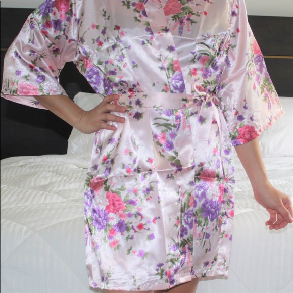 Dresses | Bridal Floral Kimono Bridesmaids Robe Set Of 7 | Poshmark